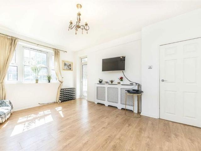 Doddington Grove, SE17, London