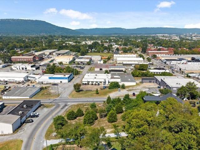Dodds Ave, Chattanooga, TN 37407