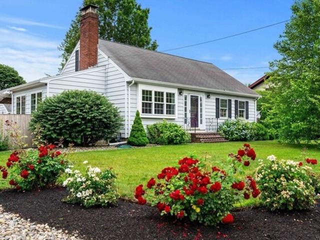 Dodge St, Beverly, Home For Sale