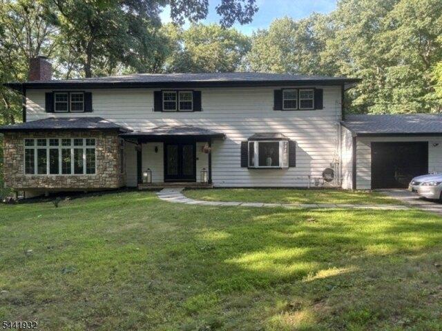 Dodie Dr, Parsippany Troy Hills Township, Home For Sale