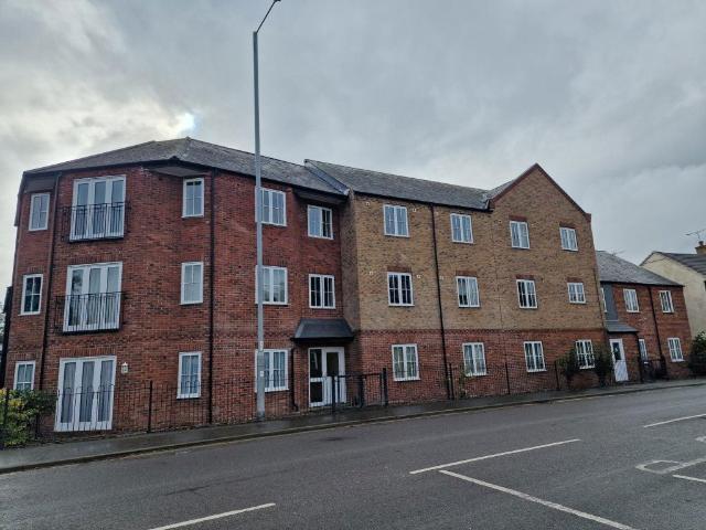 Dodmans Close, King's Lynn PE30, 2 bed flat to rent, £724 pcm | PrimeLocation