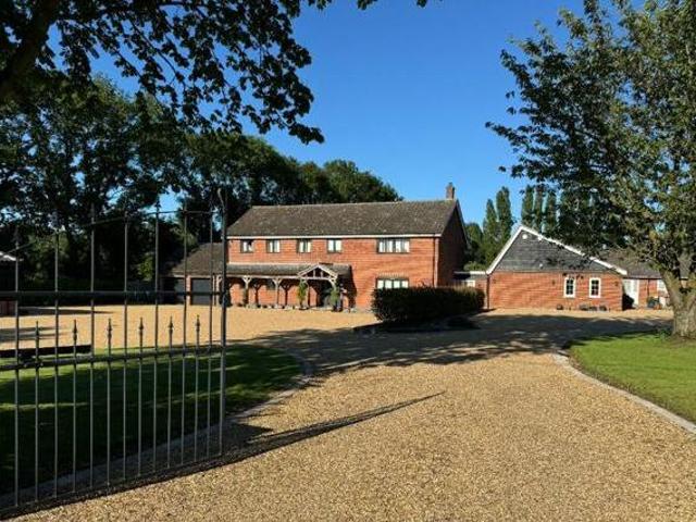 Doe Lane, Banham, 7 Bedroom Detached