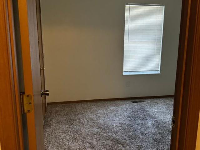 Dogwood Manor, LLC 2 Bedroom Apartment for Rent at 1210 W Main St, Festus, MO 63028