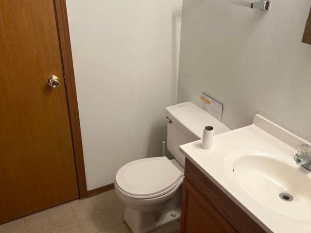 Dogwood Manor, LLC 2 Bedroom Apartment for Rent at 1210 W Main St, Festus, MO 63028