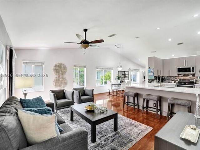 Dogwood Cir, Weston, Home For Sale