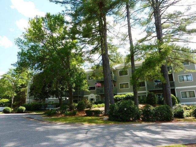 Dogwood Dr Apt,nashua, Condo For Sale