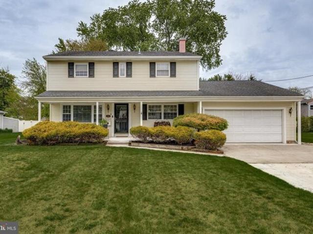 Dogwood Dr, Cherry Hill, Home For Sale