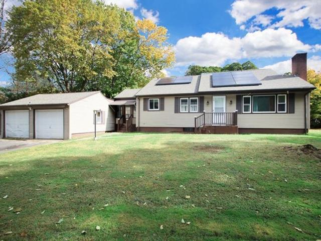 Dogwood Ln, Meriden, Home For Sale