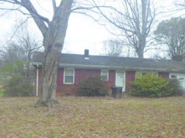 Dogwood Ln