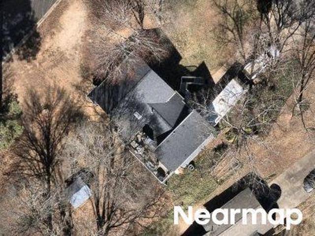 Dogwood Ln