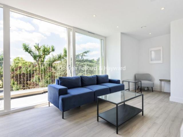 Dog Kennel Hill, London, SE22