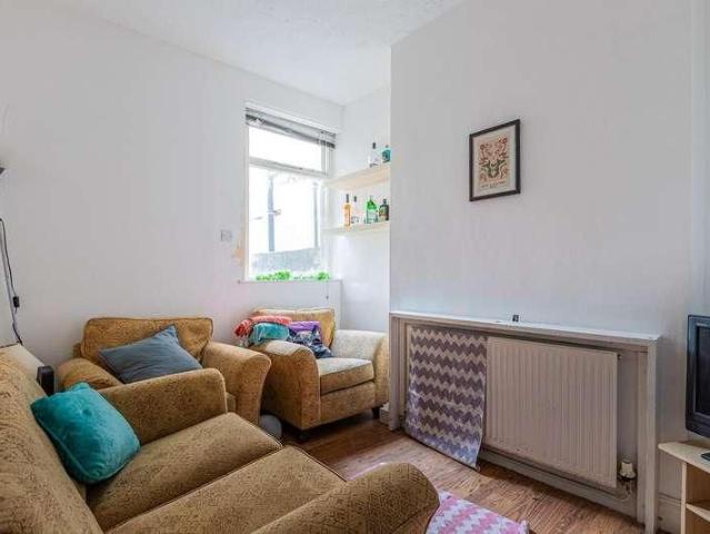 Dogfield Street, Cathays, CF24