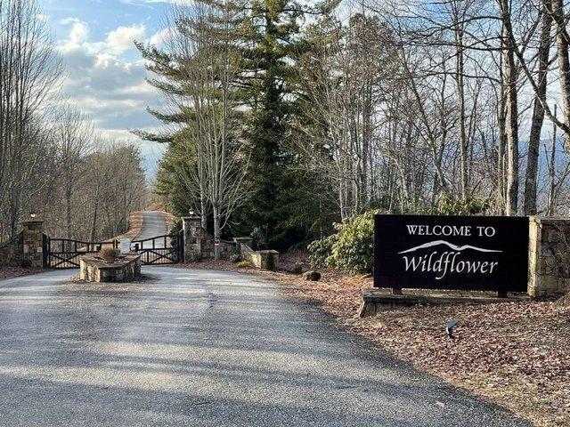 Doghobble Dr Lot 95, Franklin, NC 28734