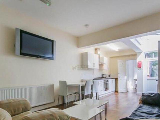 Dogpool Lane, Birmingham, 3 Bedroom Terraced