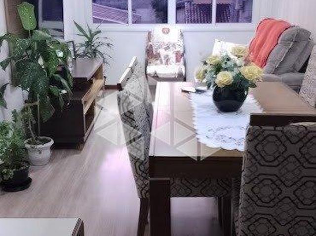 Dois dormitórios com suíte,semi mobiliado com elevador