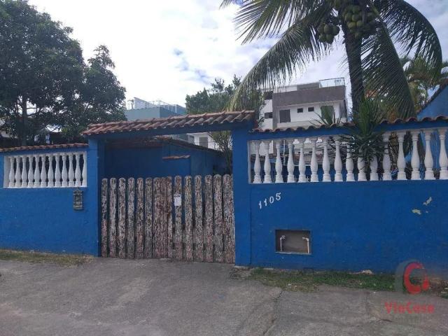 Dois lotes inteiros de 560m2 cada