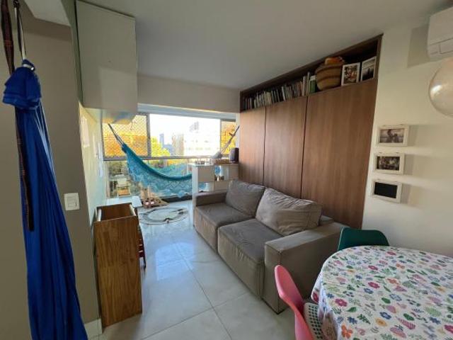 Dois quartos reformado meio de quadra