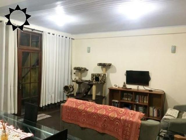 Dois Sobrados à Venda 5 Dormitórios / 1 Suíte c/ Banheira no Jaguaribe em Osasco SP | Churrasqueir