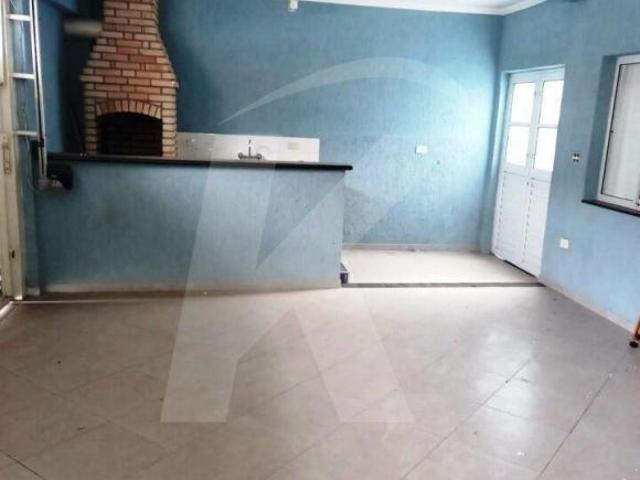 Dois sobrados com 3 dormitórios cada, 3 suítes, 4 vagas na Vila Gustavo