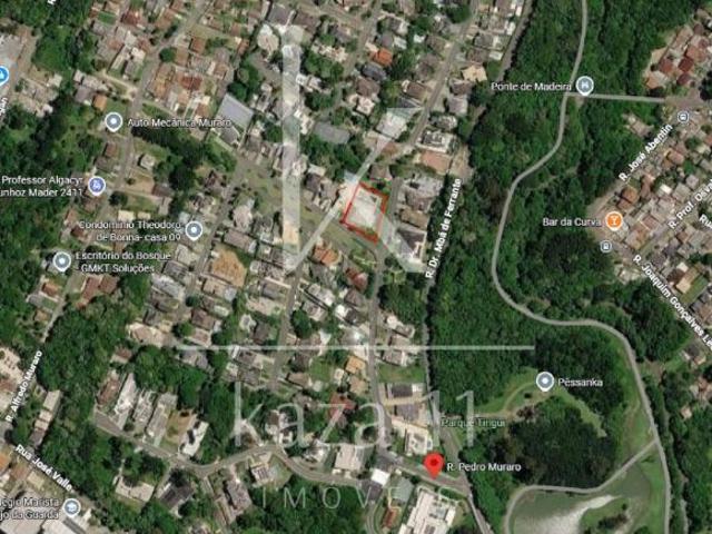 Dois terrenos em condomínio fechado, com 1.852,14 m² privativos, na região do Tingui