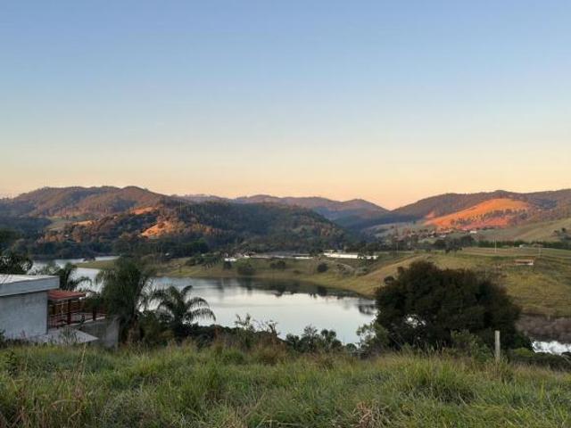 Dois últimos lotes à venda no loteamento Vista da Mantiqueira em Piracaia SP