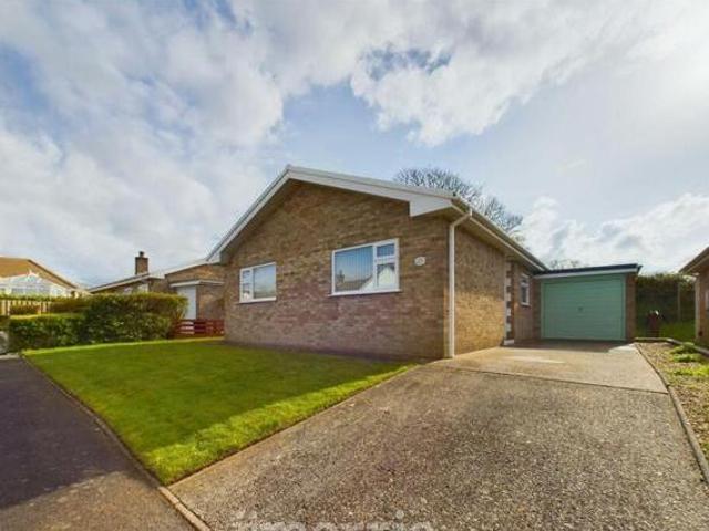 Dolwerdd Estate, Penparc, 3 Bedroom Bungalow