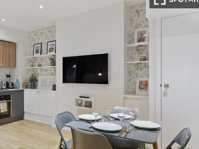 Dolben Court, Montaigne Close, London, SW1P 4BB, United Kingdom | 1 bed apartment for rent #139208538 | Rentberry