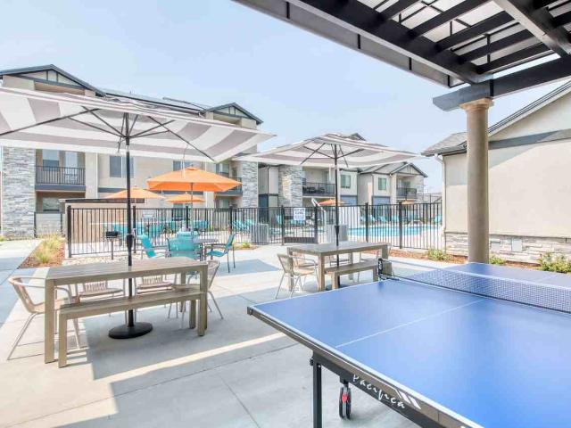 Dolce Vita Luxury Apartments 1 Bedroom Apartment for Rent at 382 N Mckelvy Ave, Clovis, CA 93611