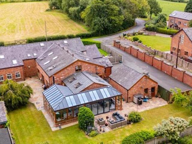 Doles Lane, Bretherton, 4 Bedroom House
