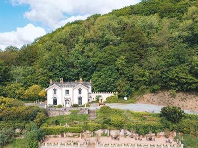 Dolforwyn Hall, Abermule, 10 Bedroom Detached