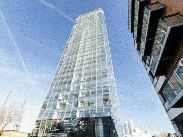 Dollar Bay Place, London, E14 2 bed apartment to rent £3,750 pcm £865 pw