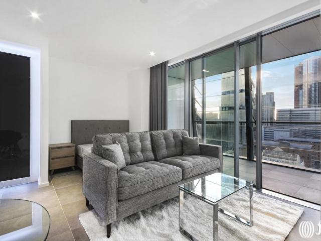 Dollar Bay Point, Dollar Bay Place, E14 Studio to rent £2,123 pcm £490 pw