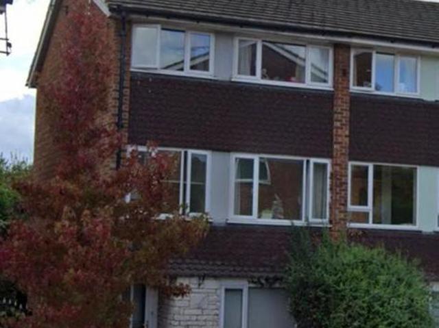 Dollis Drive 6 bed house share £3,210 pcm £741 pw