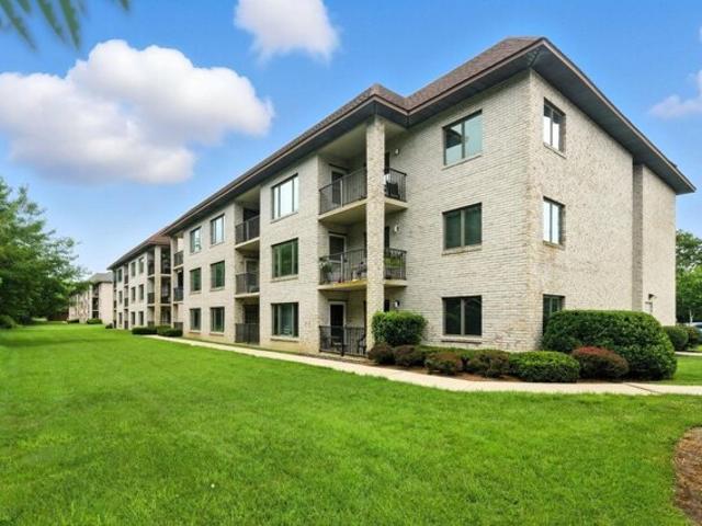 Dolphin Ave Unit,northfield, Condo For Sale