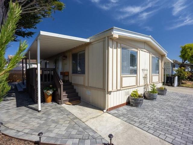 Dolphin Ct Unit 12, Half Moon Bay, CA 94019