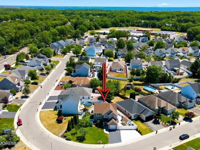 Dolphin Cir W, Bayville, Home For Sale