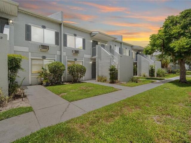 Dolphin Dr, Tampa, Condo For Sale