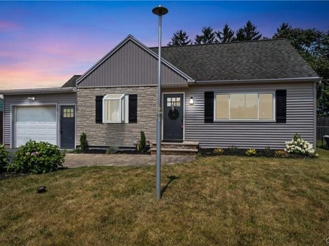 Dolshire Dr, Syracuse, Home For Sale