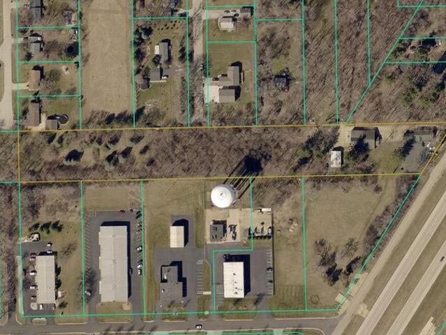 Dorthea Rd, Machesney Park, IL 61115