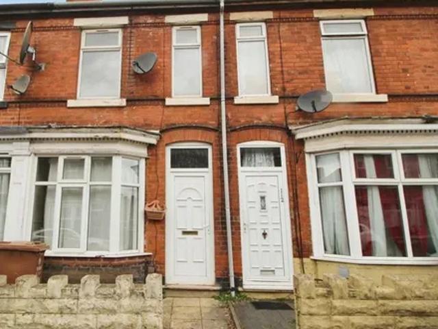 Dora Street, Darlaston, WS2 9AW, United Kingdom | 3 bed townhouse for rent #165750285 | Rentberry