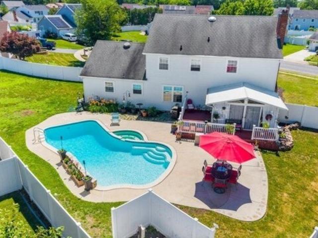 Dorado Ct, Gloucester Township, Home For Sale