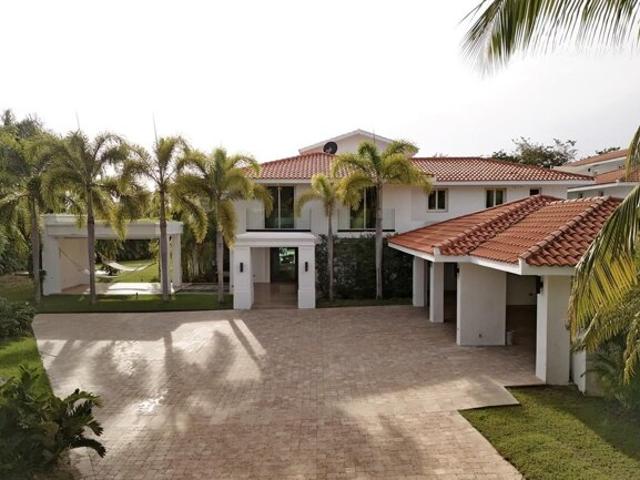 Dorado Bch E, Dorado, Home For Sale