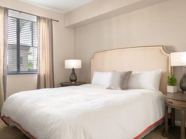 Doral View 1 Bedroom Apartment for Rent at 901 Nw 97th Ave, Fountainebleau, FL 33172 Fontainbleau East