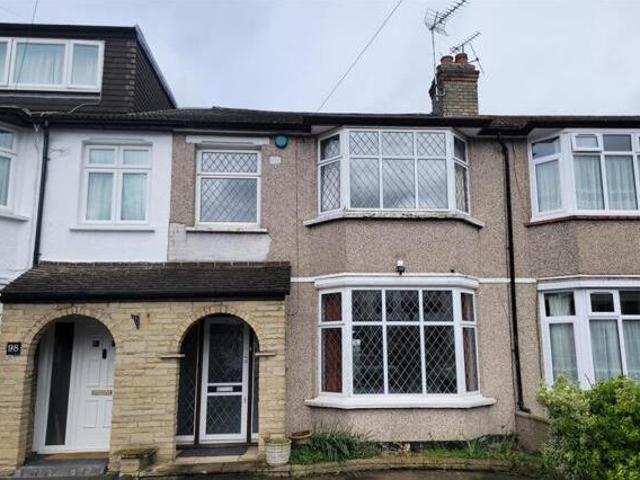 Dorchester Avenue, Palmers Green, 3 Bedroom Terraced