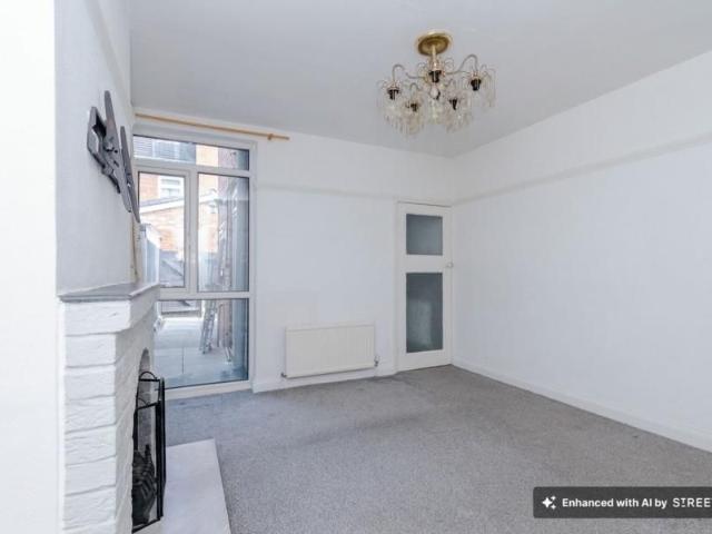 Dore Road, Leicester, LE5