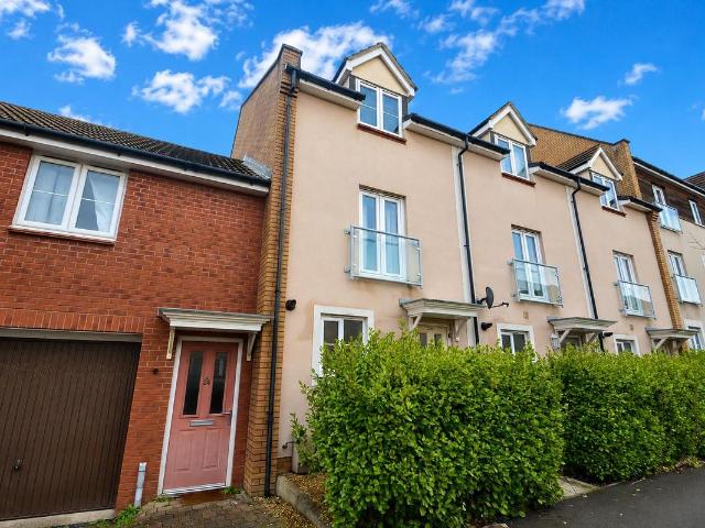Dorian Road, Horfield BS7, 4 bed property to rent, £1,900 pcm | PrimeLocation