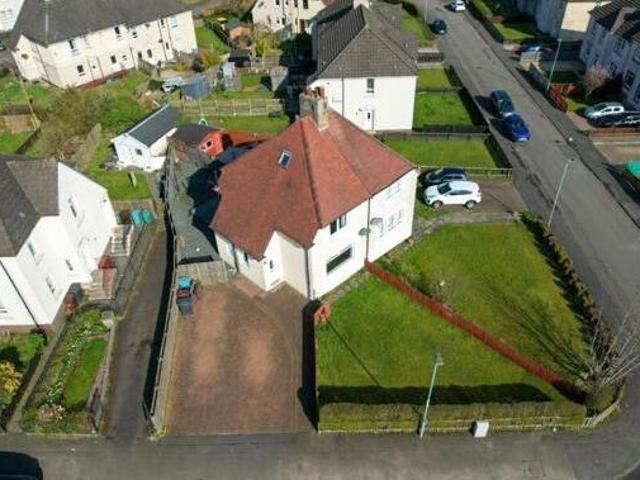 Dorlin Road, Stepps, 2 Bedroom Semi detached