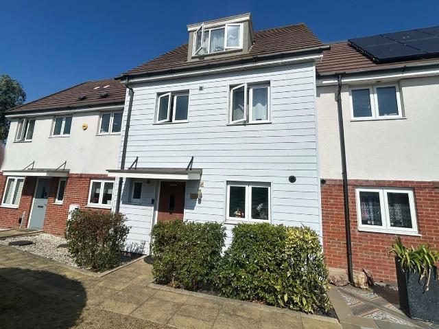 Dorney Place, Dartford DA1, Room to rent, £700 pcm | PrimeLocation