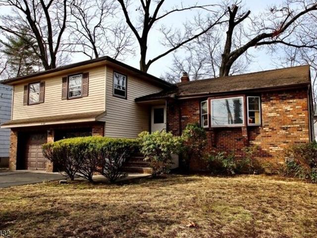 Dorothy St, Fair Lawn, Home For Sale