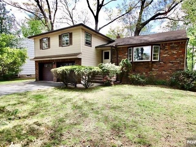 Dorothy St, Fair Lawn, Home For Sale